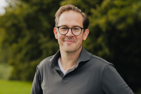 Oud-wethouder Paul de Rook vertrekt bij het Noorderpoort en verlaat ...