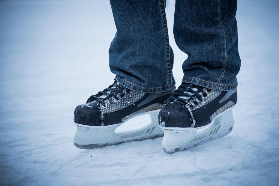 Toch nog schaatspret: ijsbaan Ten Boer geopend