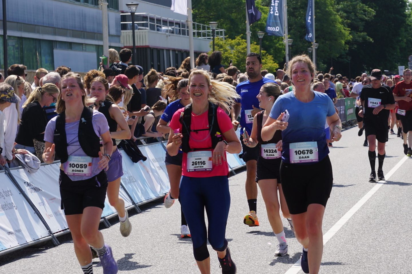 Historische dag voor Groningen: Marathon terug in de stad